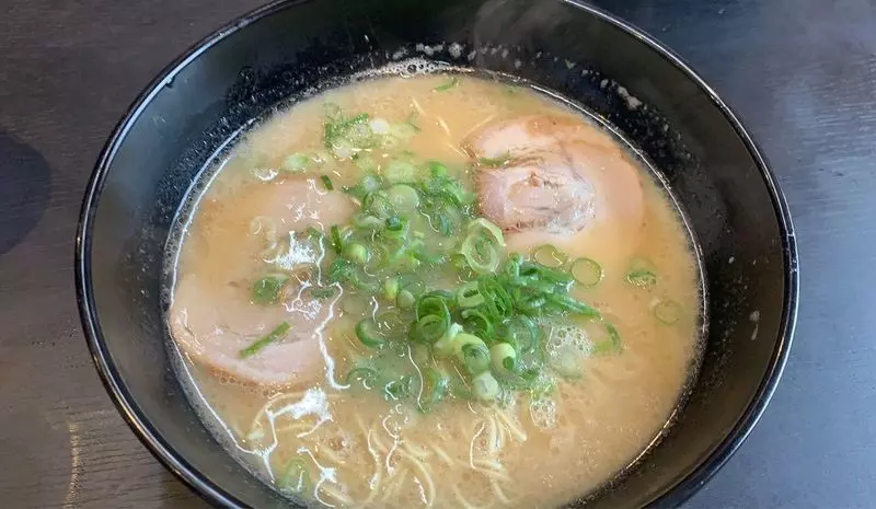 いっちょいっちょ - 福岡空港周辺 (ラーメン)の口コミやアクセス情報｜aumo[アウモ]